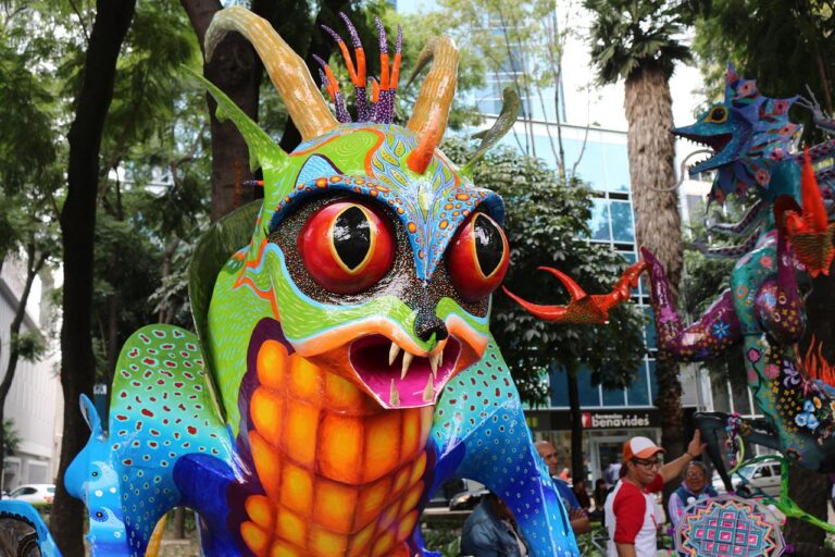 Alebrijes: History and Meaning of this Mexican Folk Art – Makpalli ...